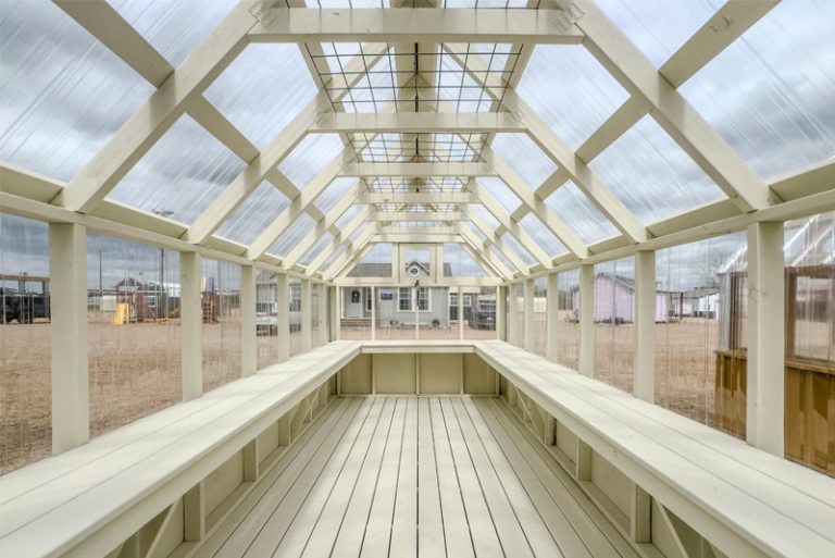 Greenhouses - Derksen Portable Buildings